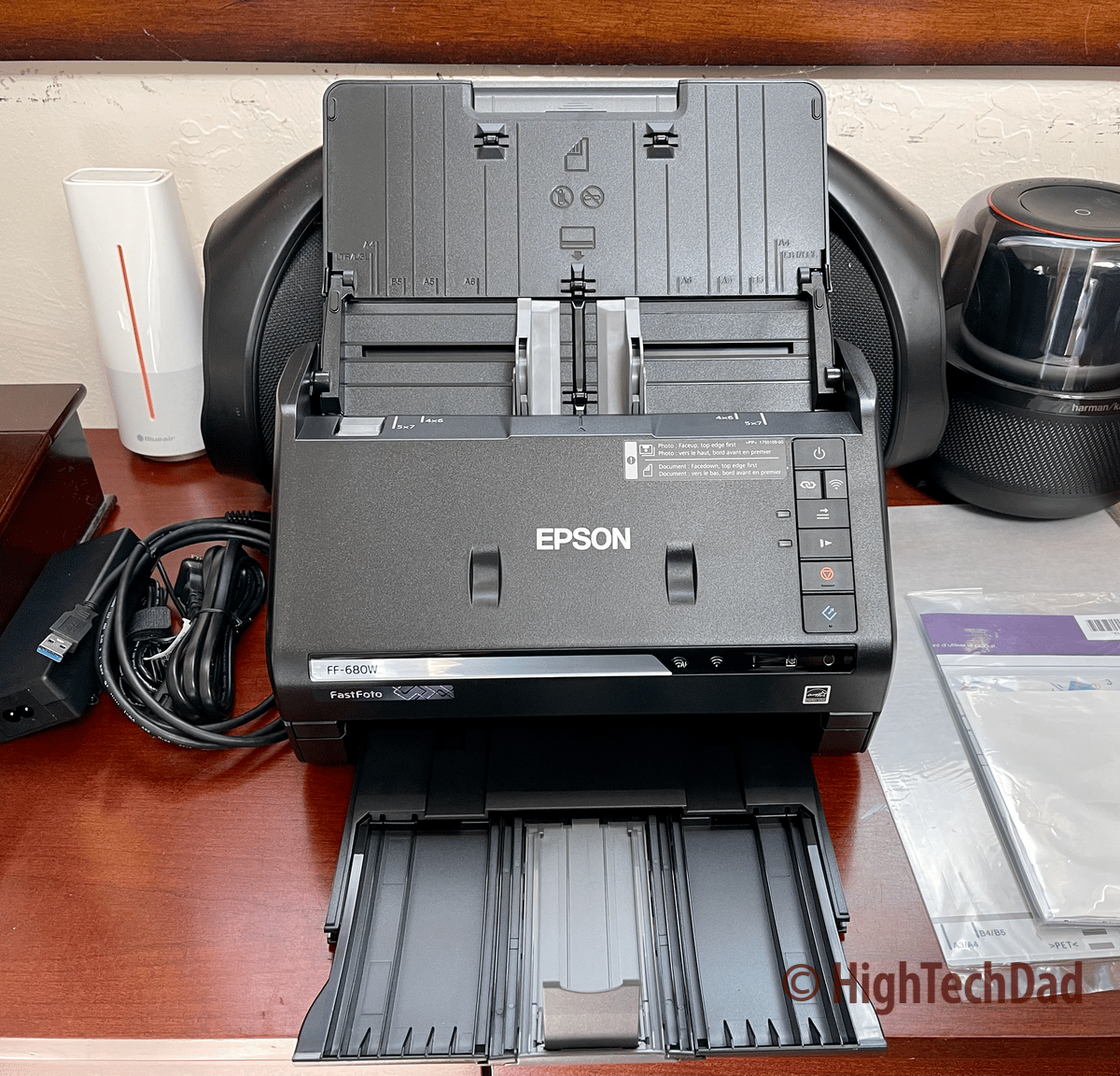 How to Scan, Optimize & Archive Photos in Seconds - Epson FastFoto ...